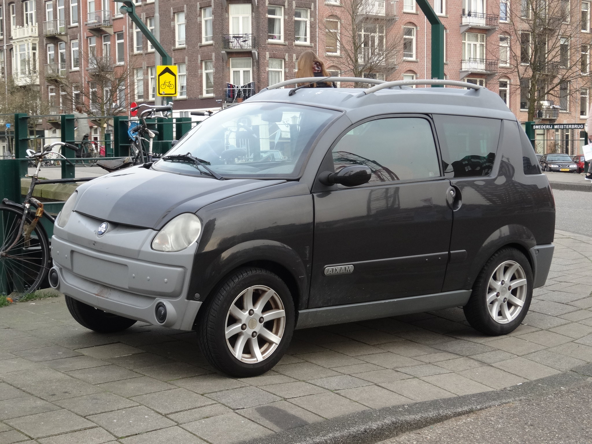 All moped car drivers in Estonia will need a license - OGRES ZIŅAS
